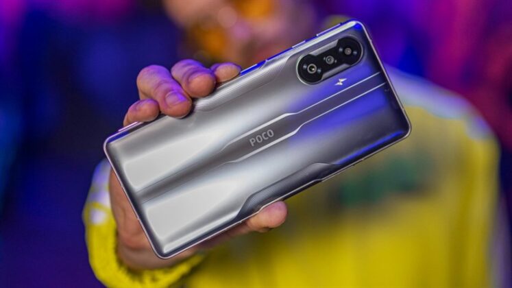 20 HP Flagship Terbaru dan Terbaik 2025